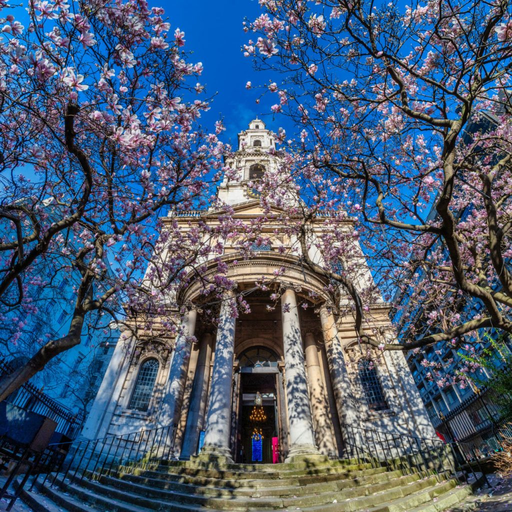 Immersive Heritage Content Inside St Mary Le Strand - hexology blog